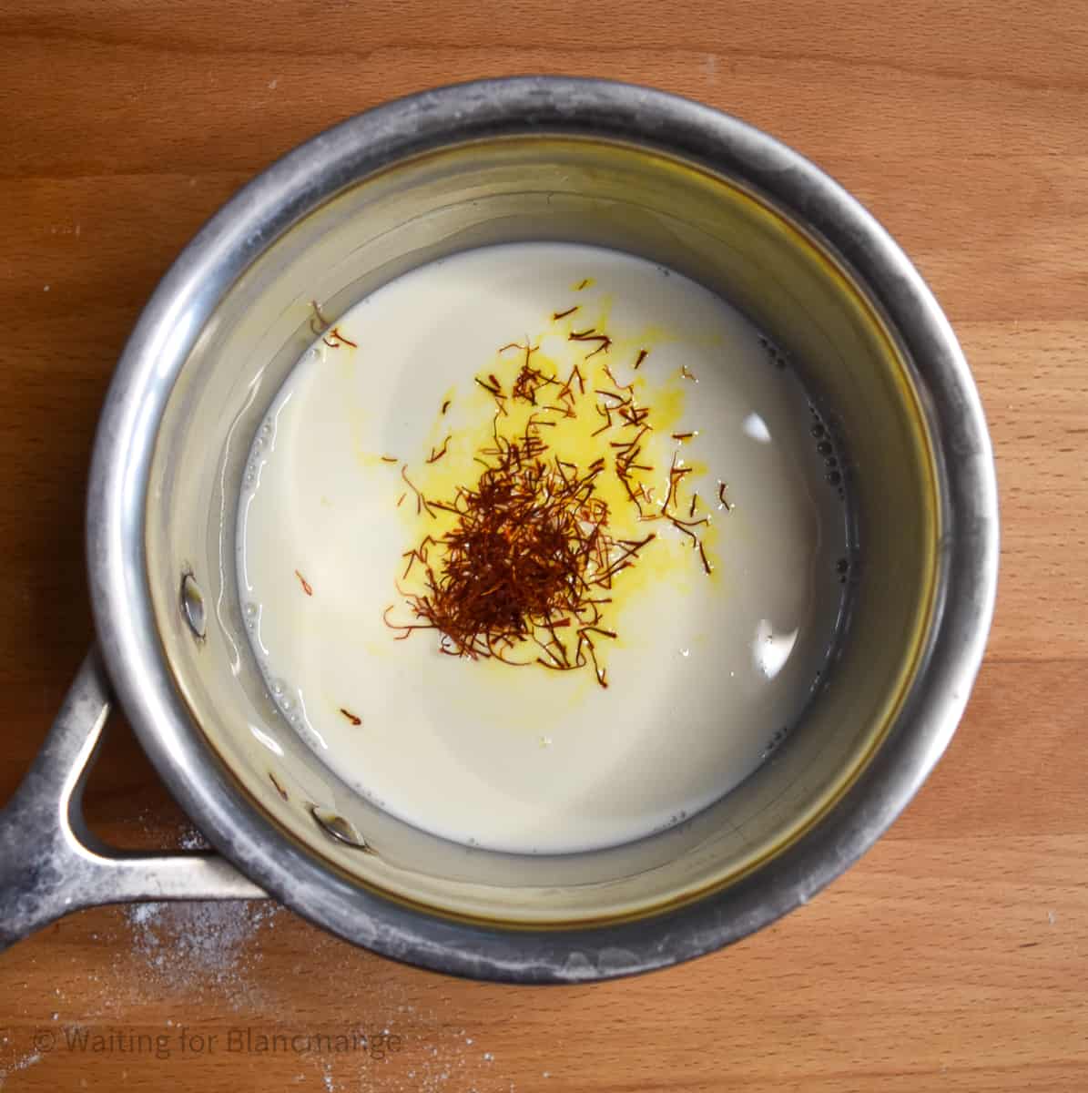 Easy Saffron Buns Recipe - Waiting for Blancmange